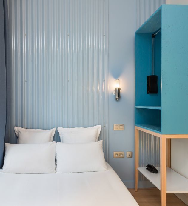 Hostel Ozz Nice France | Youth Hostel French Riviera | Up to 10% off