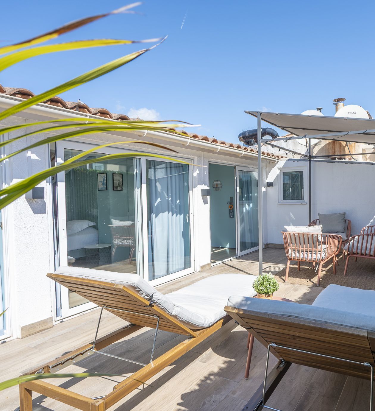 Hostel Ozz Nice France | Youth Hostel French Riviera | Up to 10% off